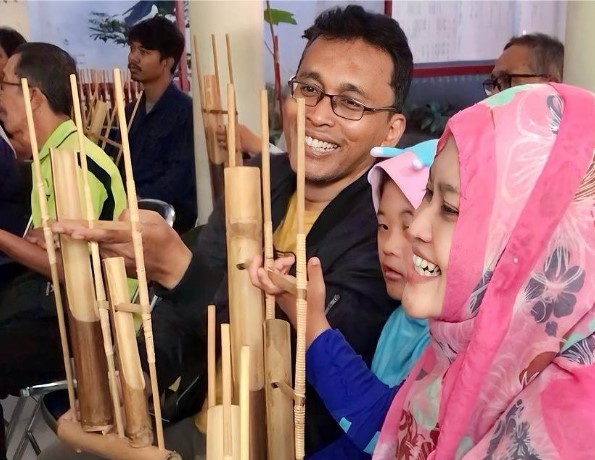 Tutorial Memainkan Angklung untuk Pemula
